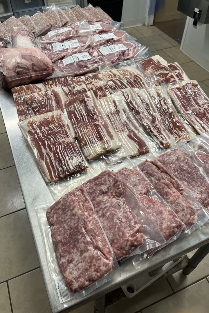 Half or Whole Hog Package - Shipping Included – Jensen Reserve